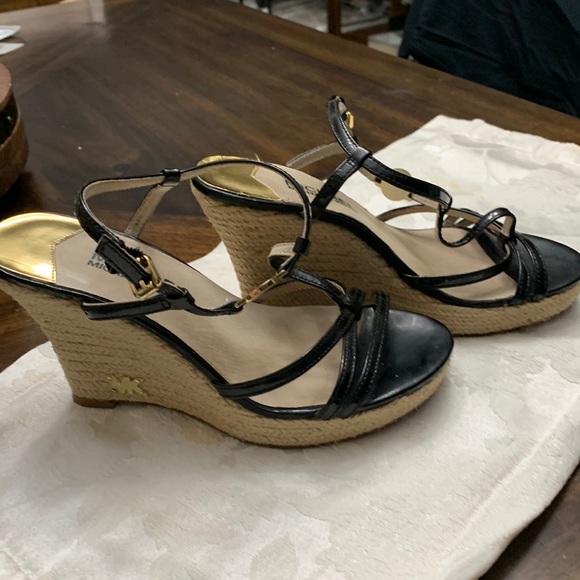 Shoes | I Cant Were Hill Anymore | Poshmark